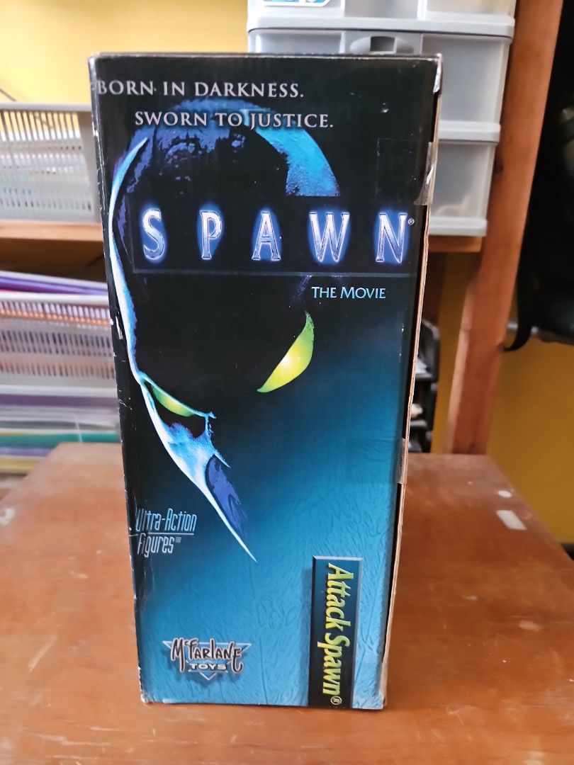 Attack Spawn figure McFarlane toys. Issued 1997, Hobbies & Toys, Toys & Games on Carousell