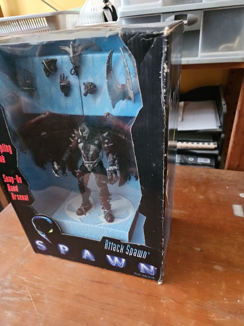 Attack Spawn figure McFarlane toys. Issued 1997, Hobbies & Toys, Toys & Games on Carousell