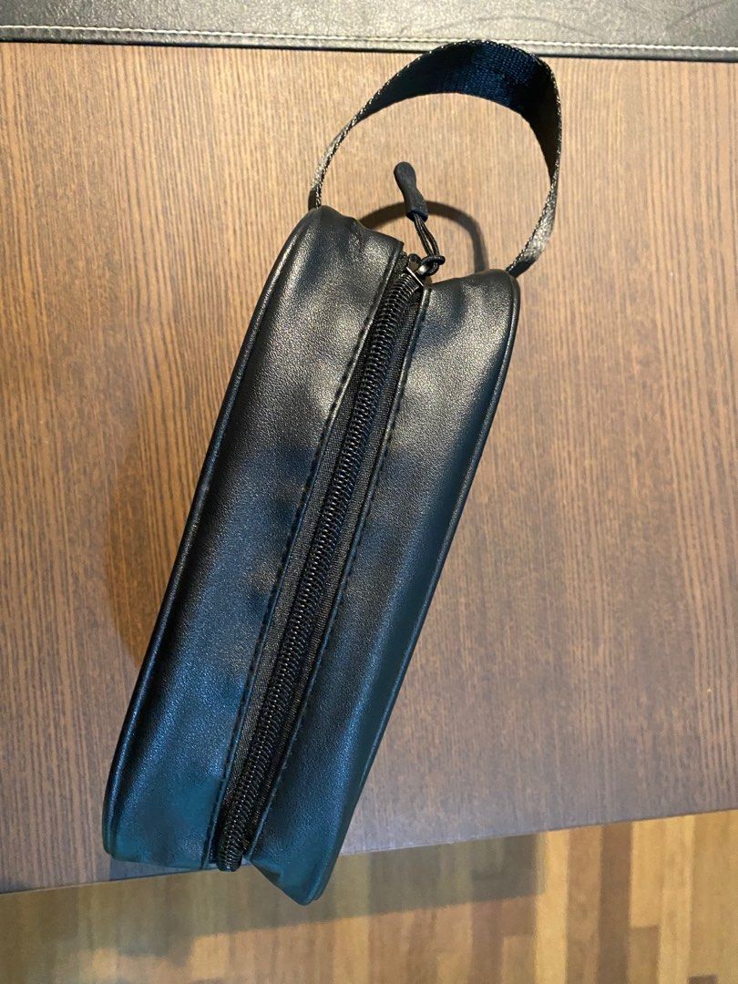 cute matt finish pvc zip pouch with hsndle, Women's Fashion, Bags ...
