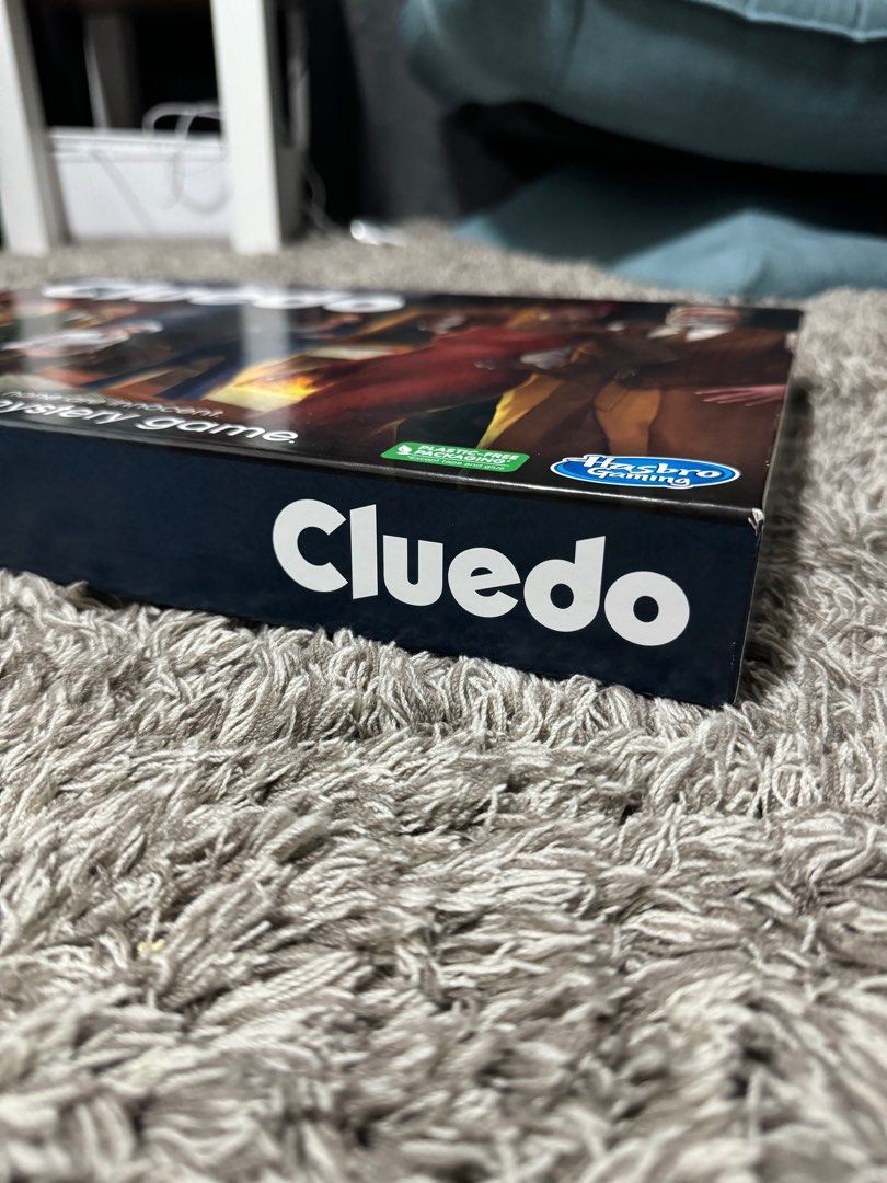 Cluedo board game, Hobbies & Toys, Toys & Games on Carousell