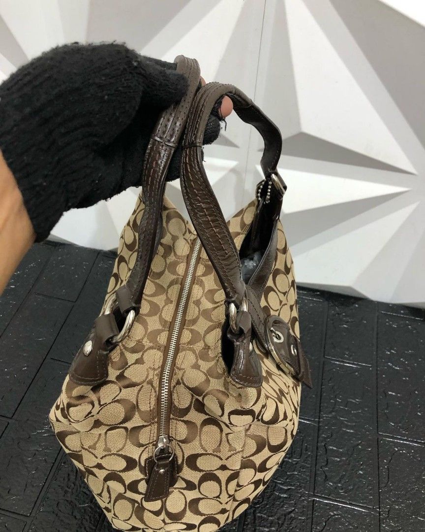 COACH CANVAS MIX KULIT ASLI, Fesyen Wanita, Tas & Dompet di Carousell