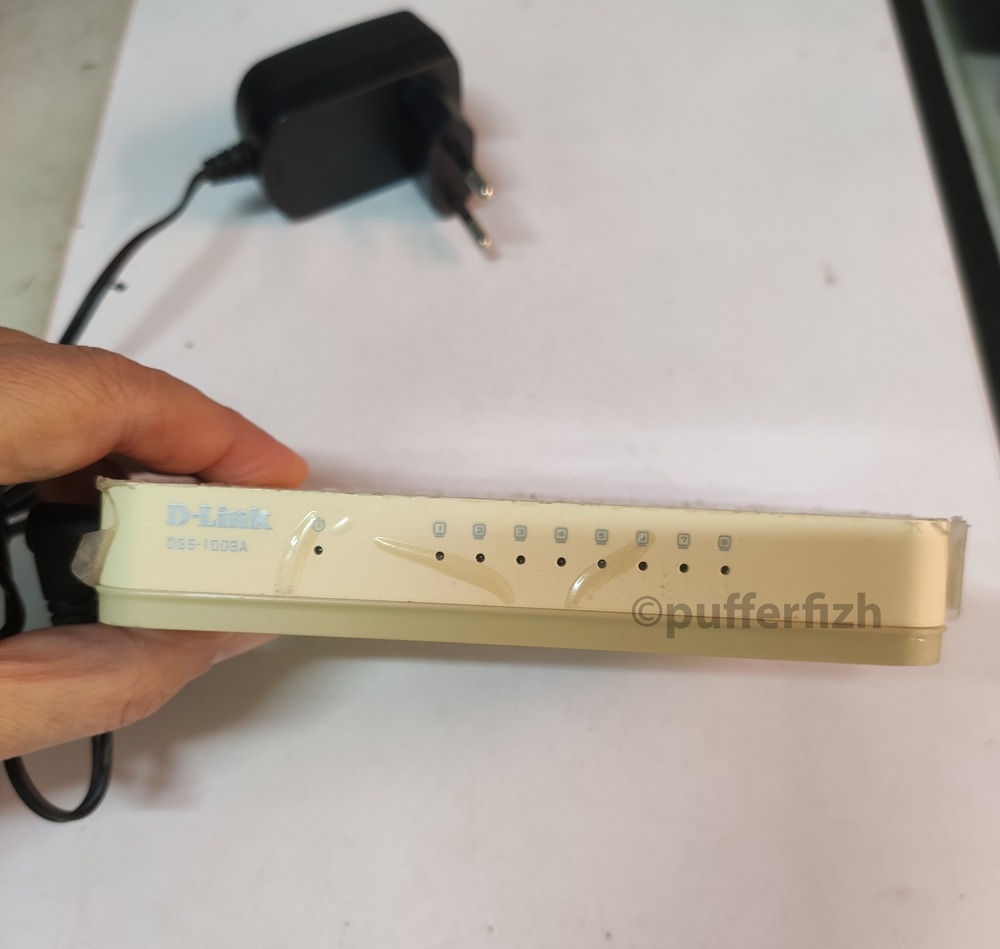 D-link 8 port gigabit switch dgs-1008A, Computers & Tech, Parts ...