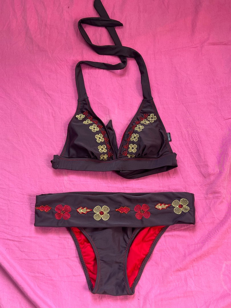 Flower Bikini y2k (used once), Women's Fashion, Swimwear, Bikinis ...