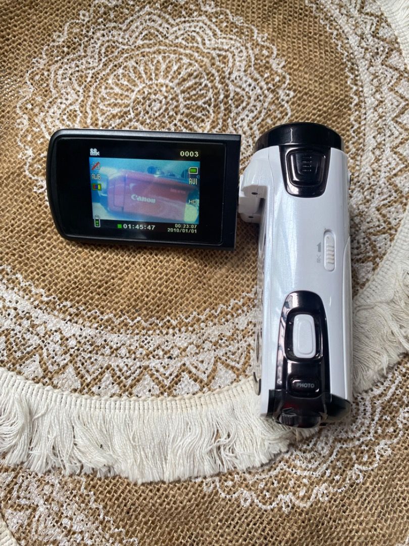 Gaudy Handycam/Digital Video Camera, Photography, Cameras on Carousell