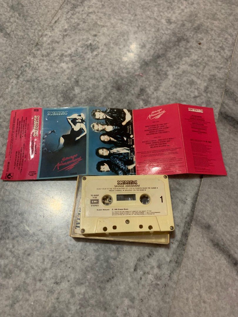 Kaset scorpion, Hobbies & Toys, Music & Media, CDs & DVDs on Carousell