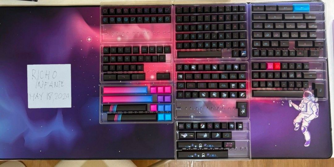 KAT Space Dust custom keycap set, Computers & Tech, Parts & Accessories ...