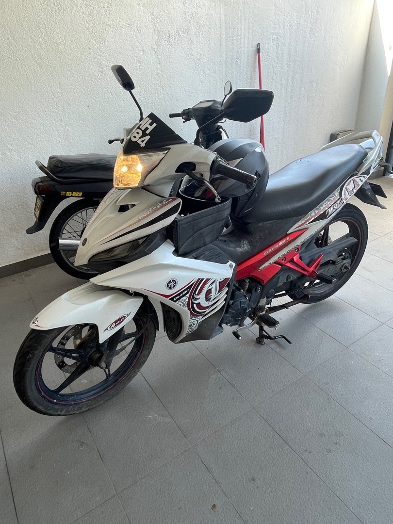 lc135 v2 5s, Motorbikes on Carousell