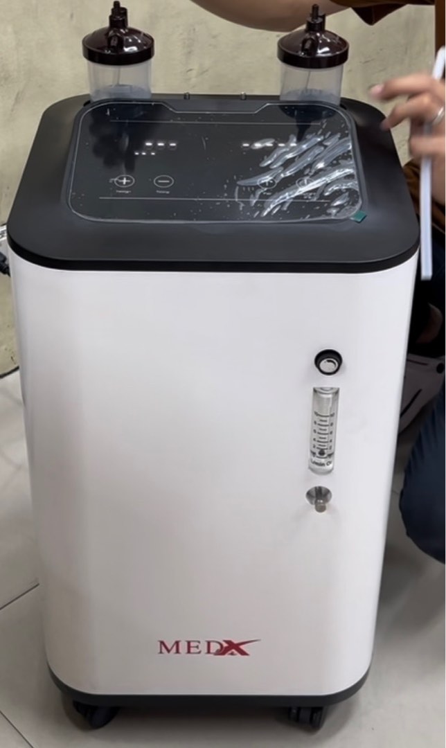 MedX Digital Oxygen Concentrator 10L, Health & Nutrition, Medical ...