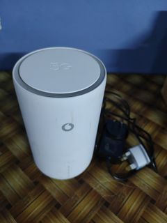 ZTE MC888 ULTRA 2.7Gbps 5G 4G+ Lock Band Wi-Fi 6 AX6000 (CAN'T MODIFY ...