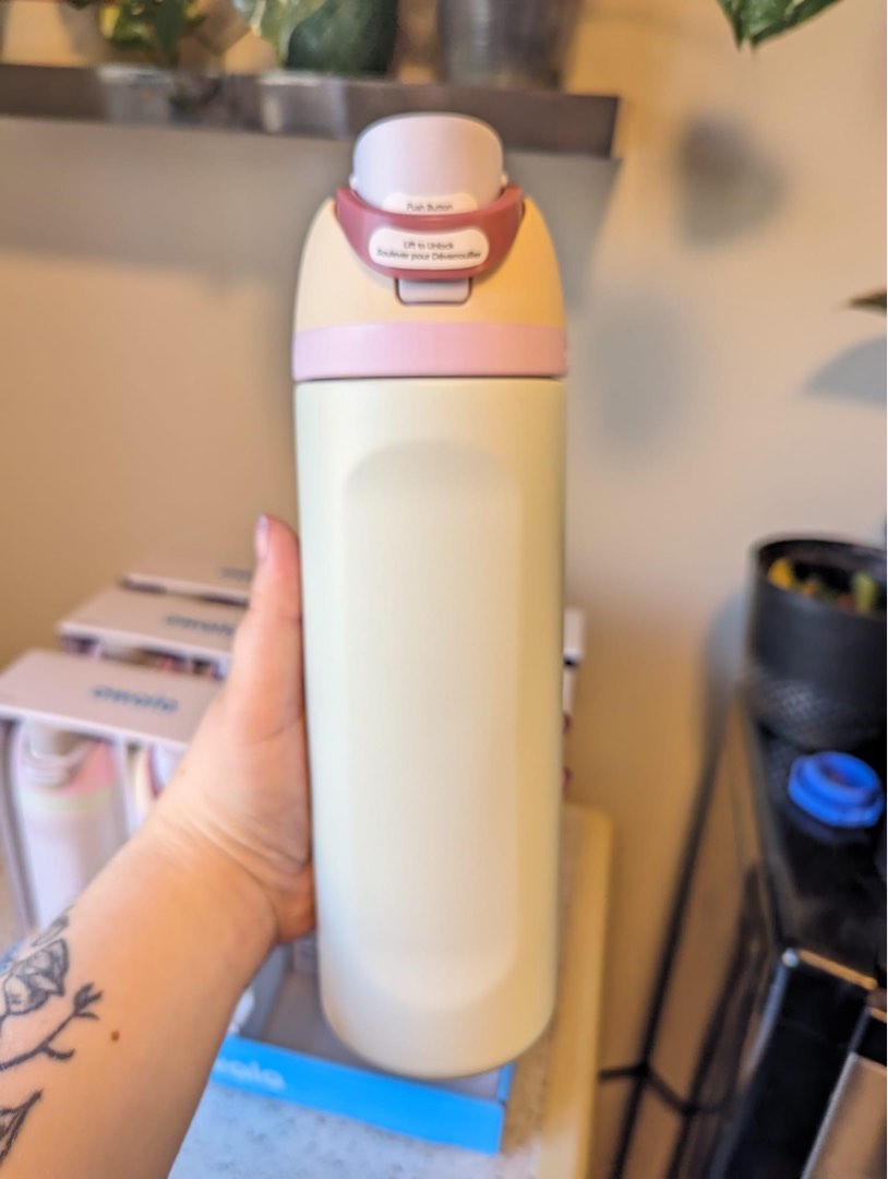 OWALA - Candy Coated & Coastal Mist 24oz, Furniture & Home Living ...