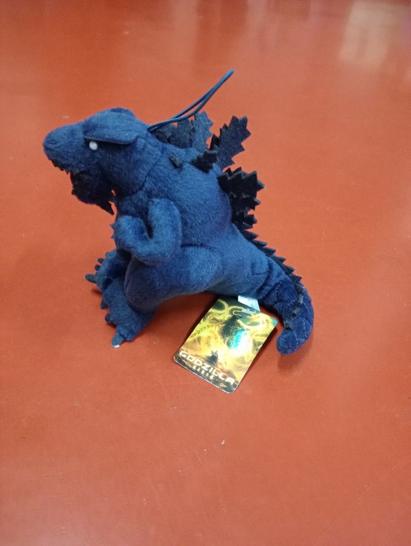 Peluche GODZILLA Servum Volante, Hobbies & Toys, Toys & Games on Carousell