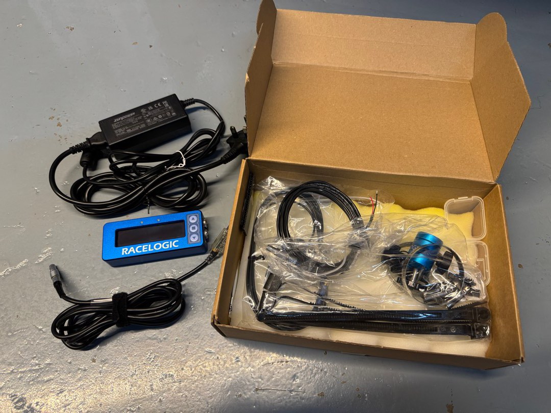 Racelogic vbox laptimer / sim racing pack incl, Sports Equipment, Other ...