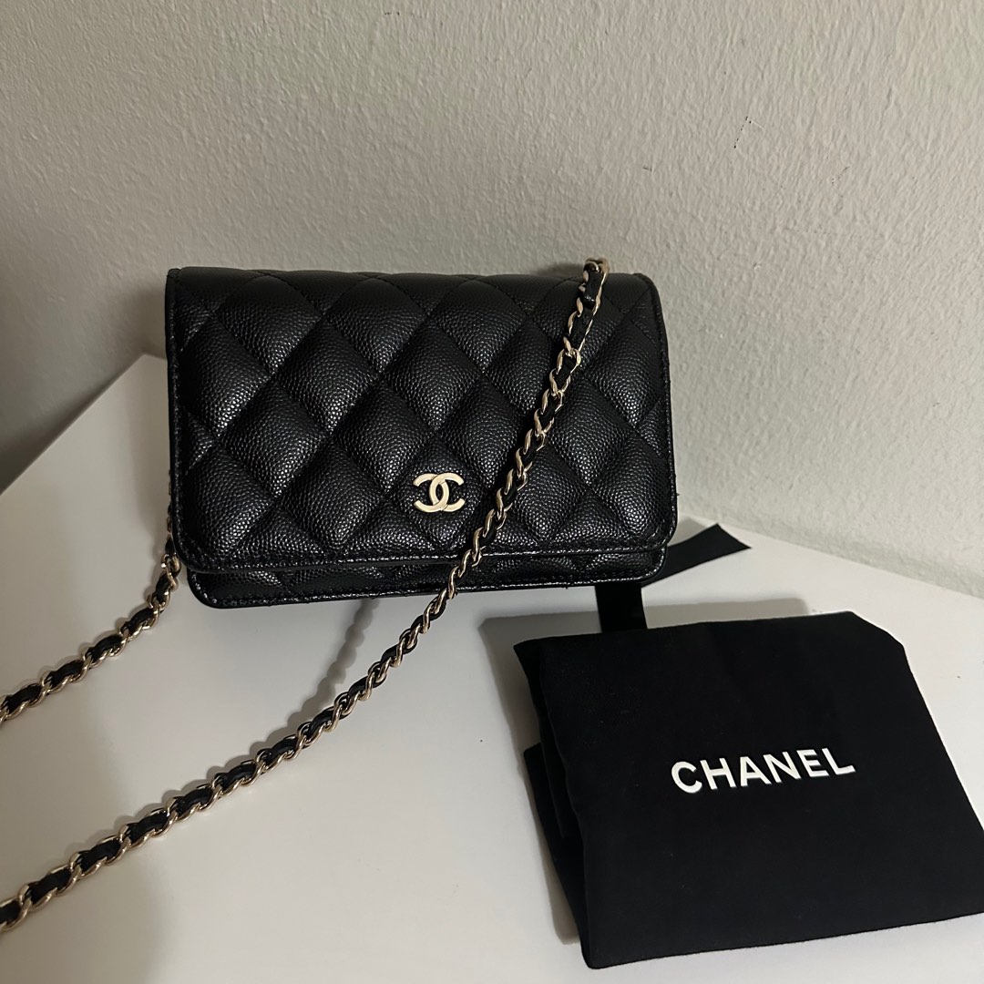 RARE Authentic Chanel Mini Wallet On Chain (WOC) in black caviar ...