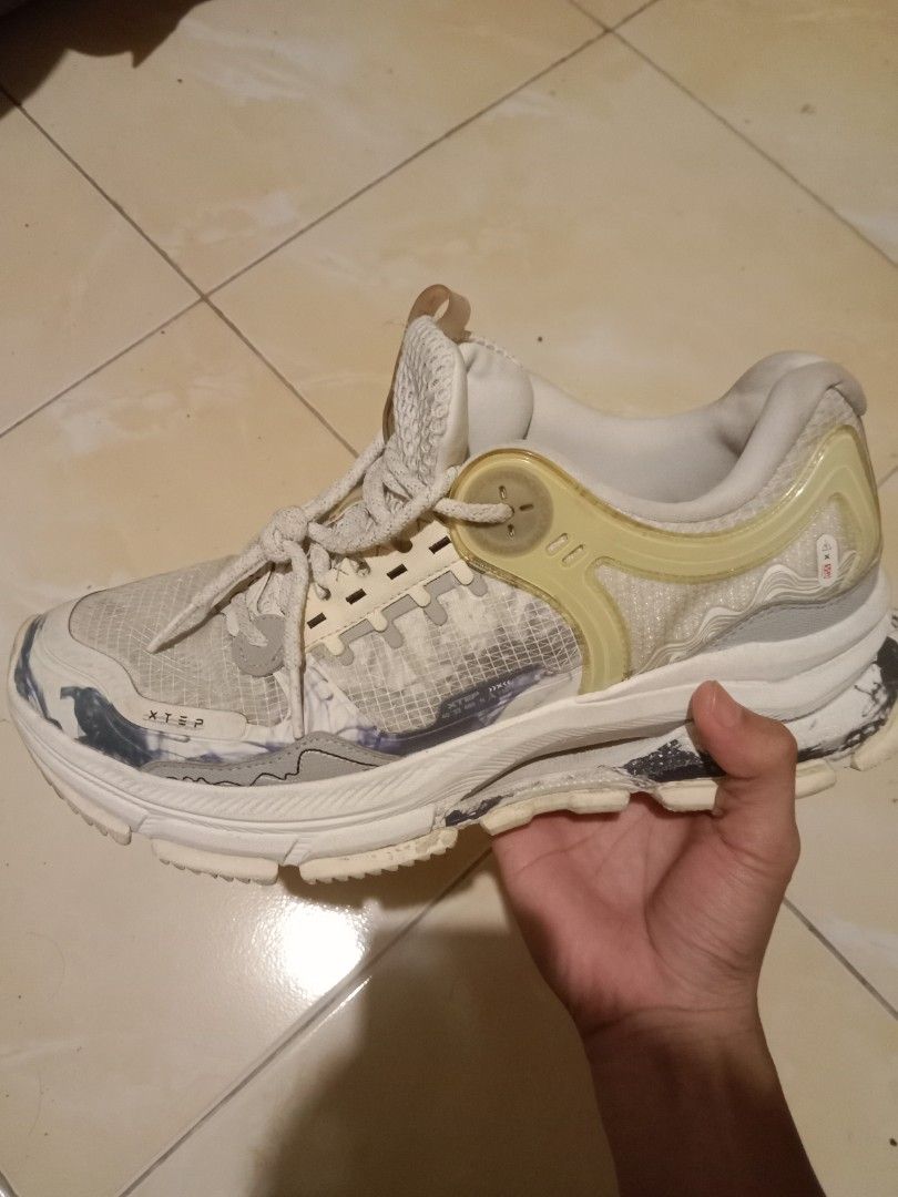 Sepatu xtep not nike react kendrick lamar nb 2002r balenciaga run ...