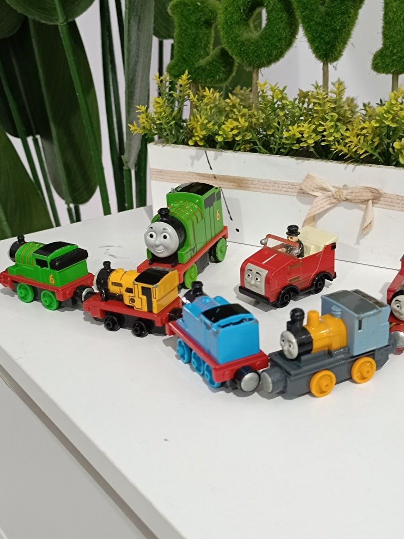 Thomas train collection, Hobbies & Toys, Toys & Games on Carousell