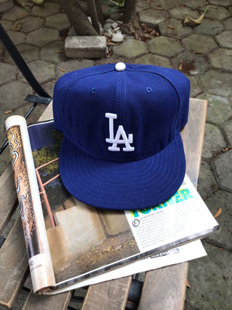 Topi MLB LA Built up, Fesyen Pria, Aksesoris, Topi di Carousell