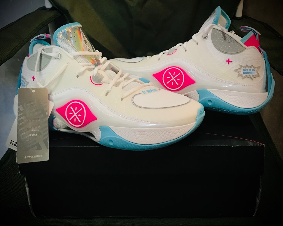 WAY OF WADE SHADOW 5 (Buzzer Beater), Men's Fashion, Footwear, Sneakers ...