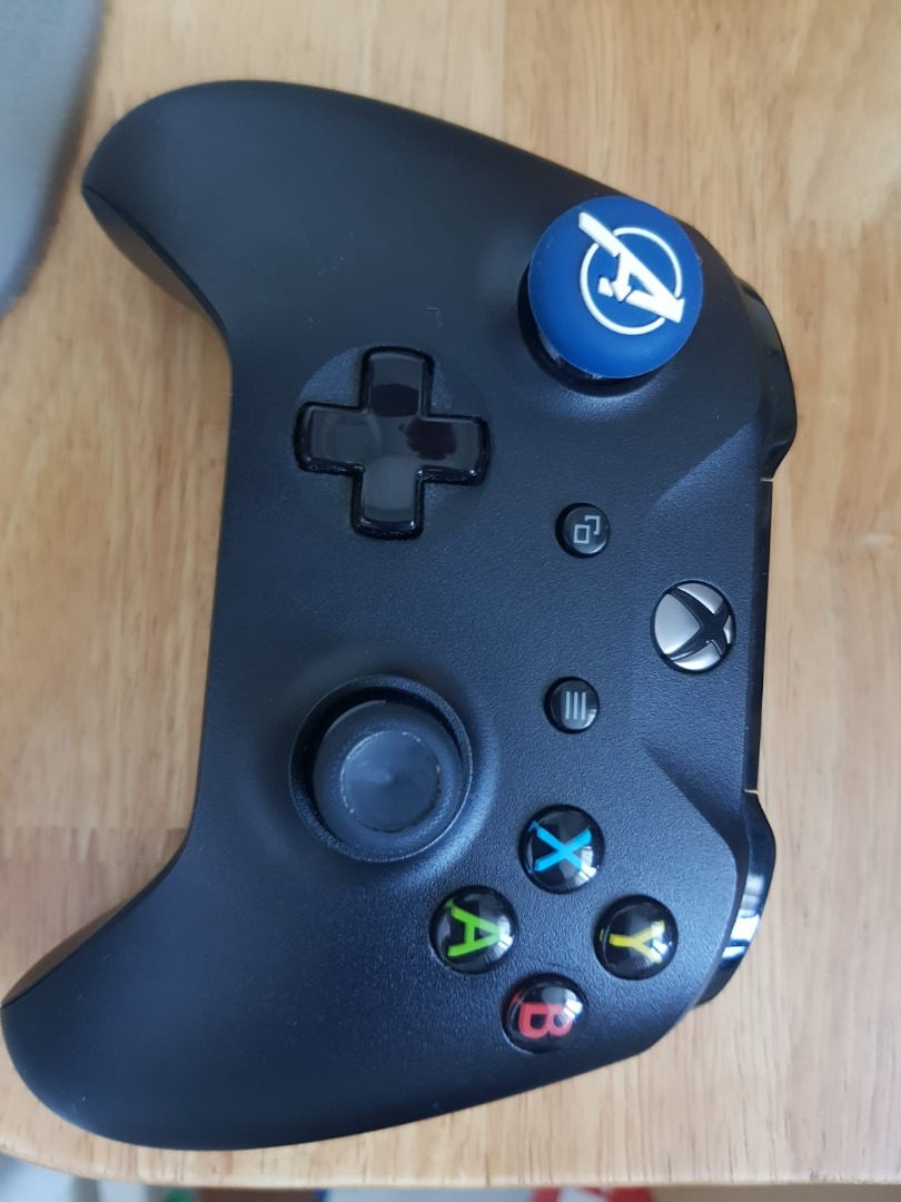 xbox one controller 1month warranty fully functional put a new grip on ...
