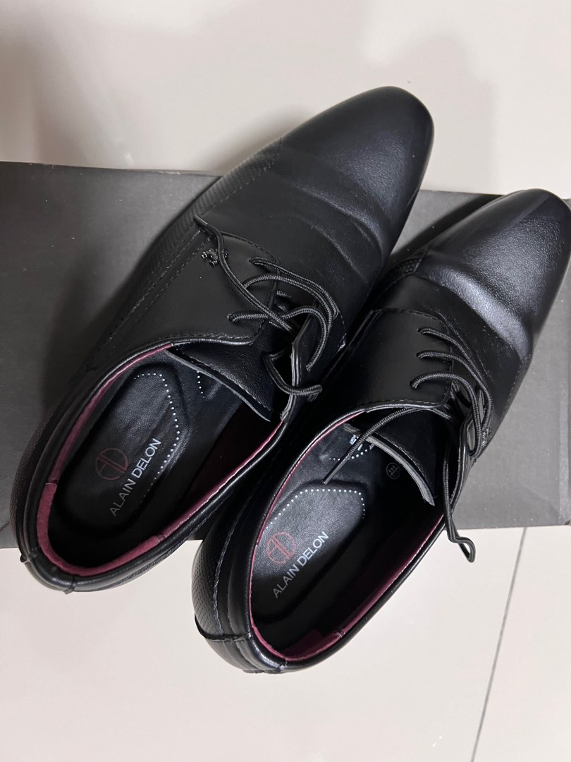Alain Delon leather shoes office, Men's Fashion, Footwear, Casual shoes ...