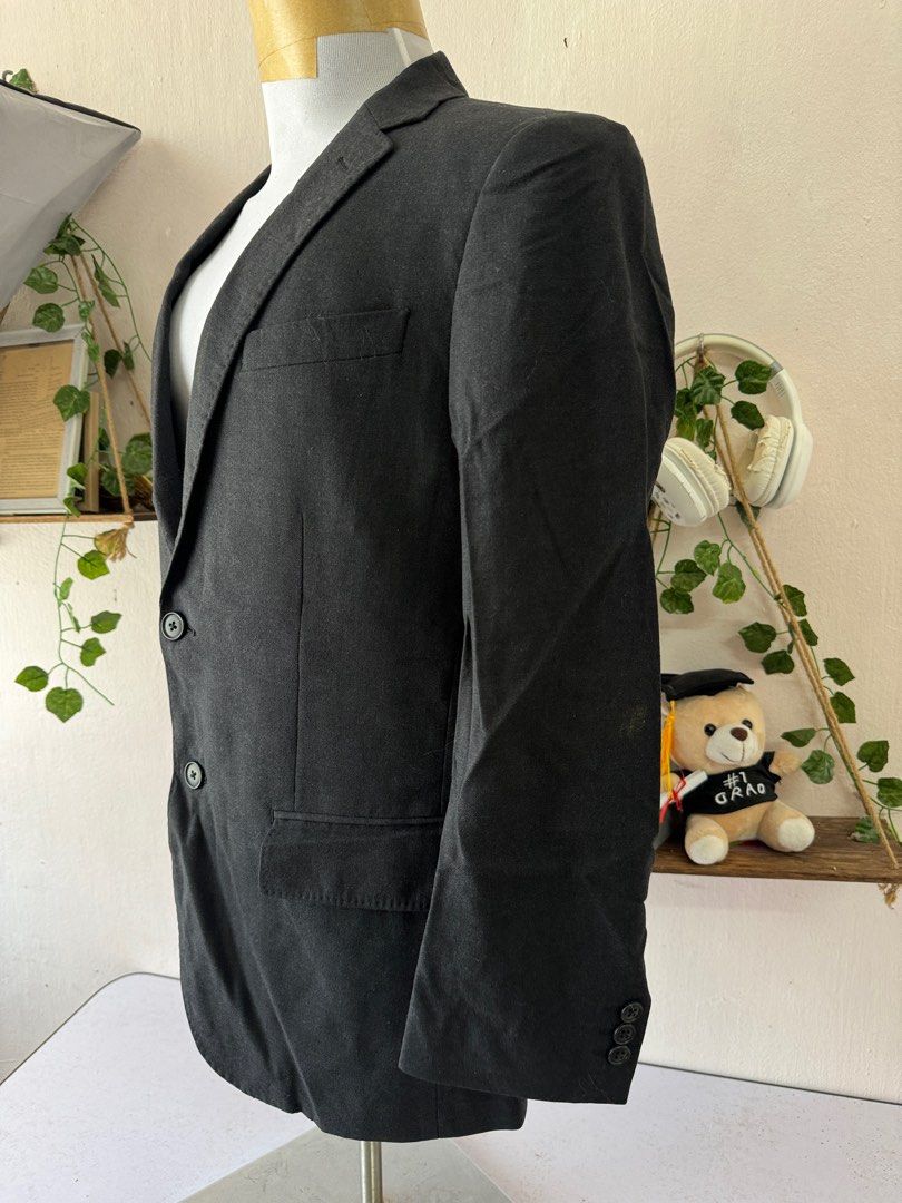 Authentic Uniqlo Blazer, Men's Fashion, Coats, Jackets and Outerwear on ...