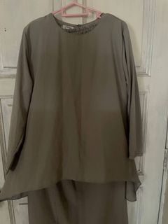 Muaz Kurung, Women's Fashion, Muslimah Fashion, Baju Kurung & sets on ...