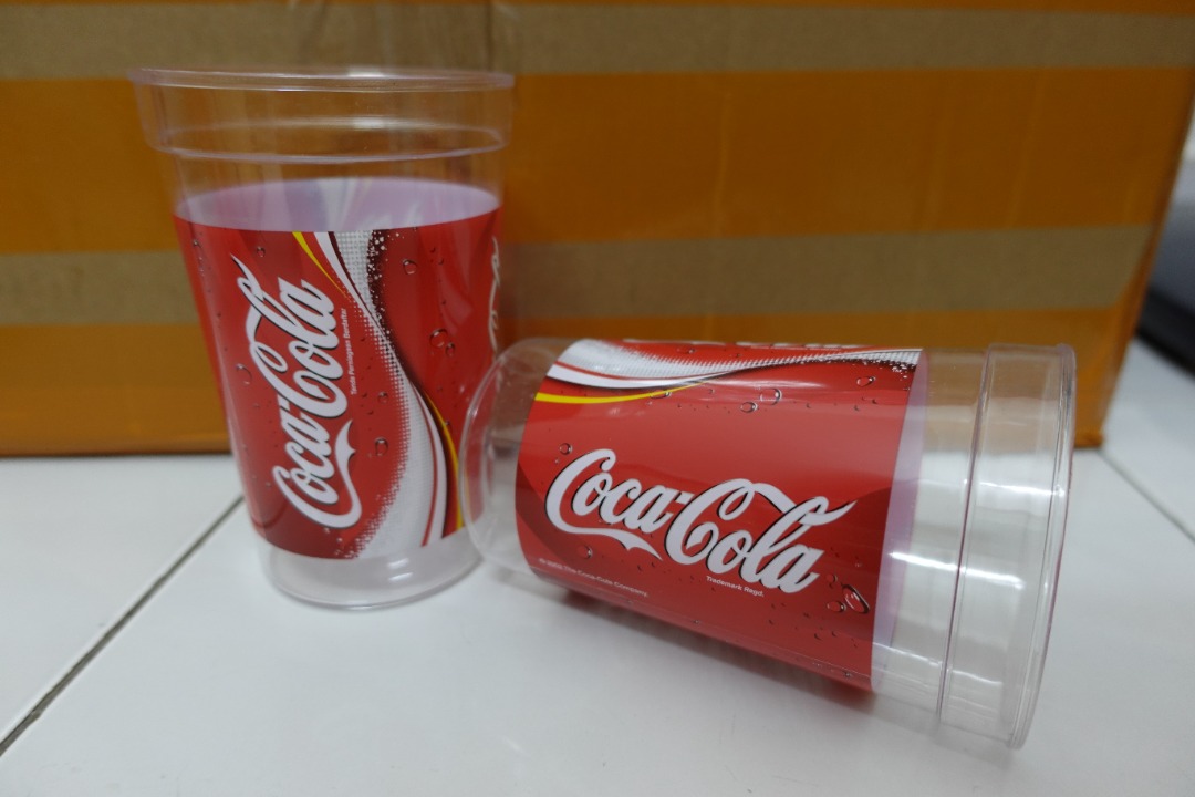 Coca-cola Vintage Plastic Cup Minted Condition, Hobbies & Toys ...