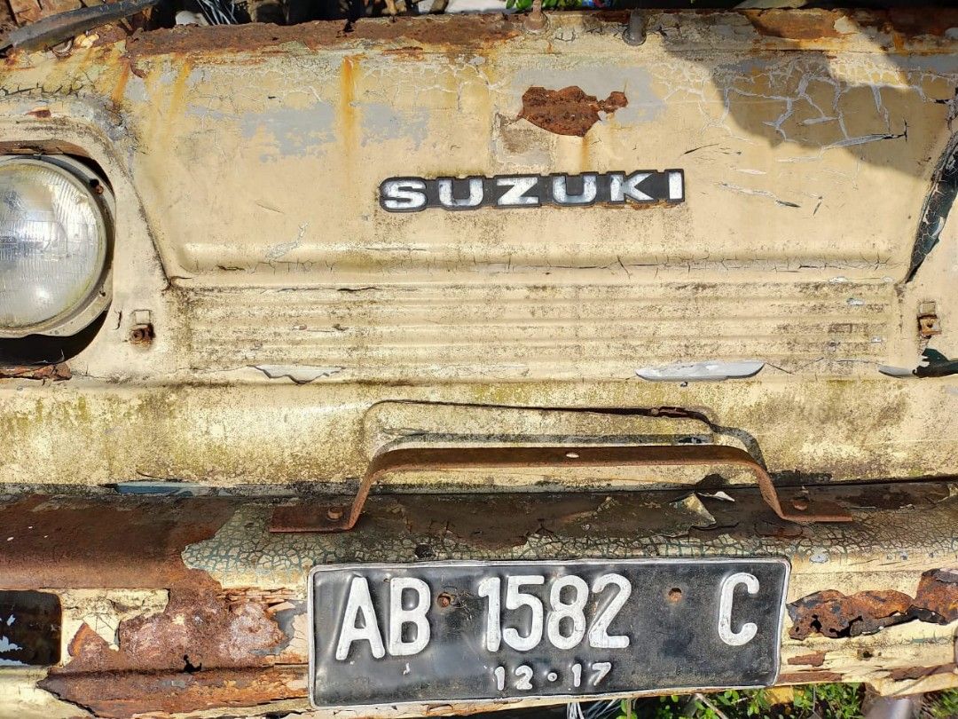 Emblem Logo Badge Suzuki Carry Lawas Asli Copotan, Aksesoris Mobil di ...