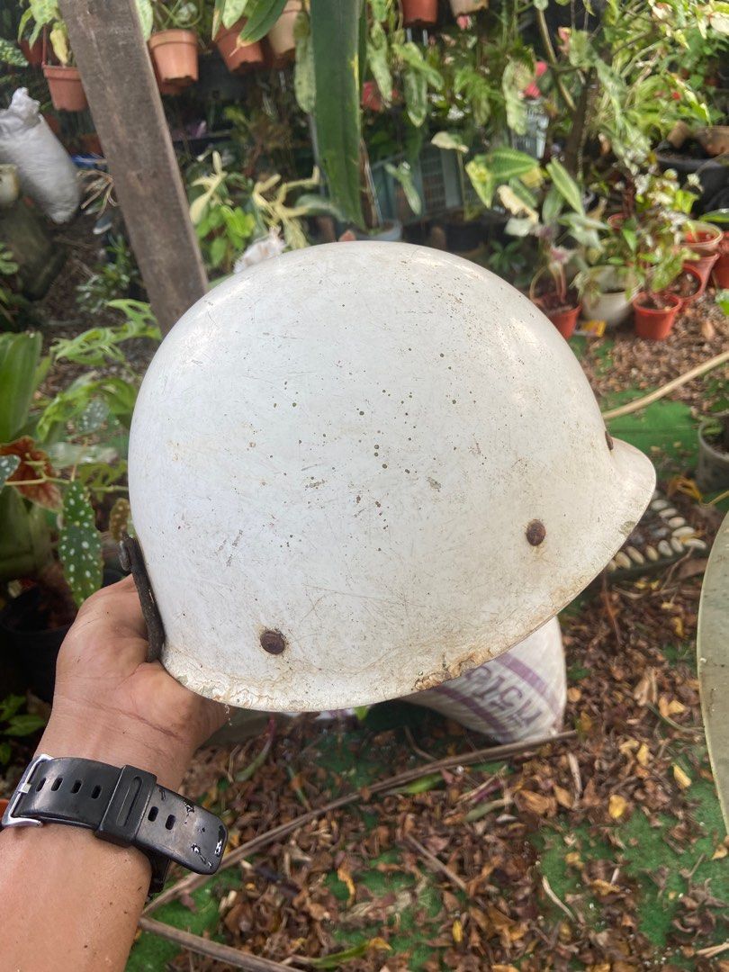 Helmet topi lama, Hobbies & Toys, Collectibles & Memorabilia, Vintage ...