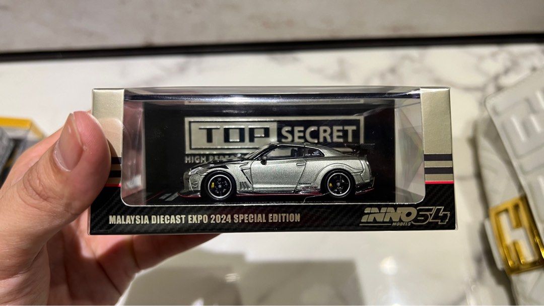 Inno 1/64 Top Secret Nissan GTR R35 MDX 2024, Hobbies & Toys ...