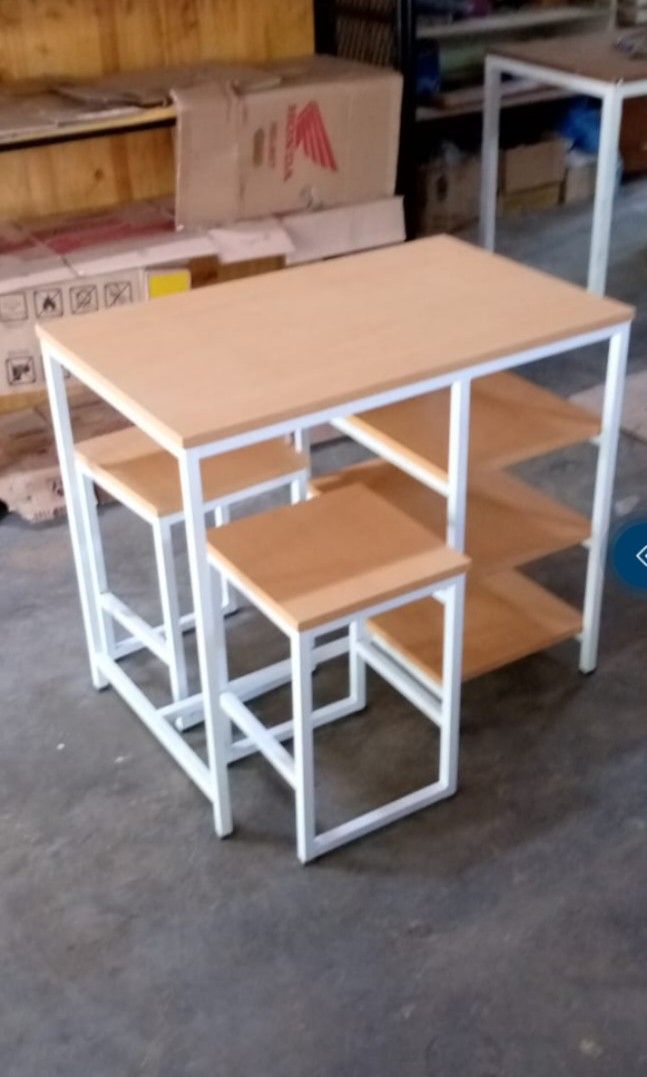 Meja makan set 2 kursi rak ambalan minimalis, Perabotan Rumah di Carousell