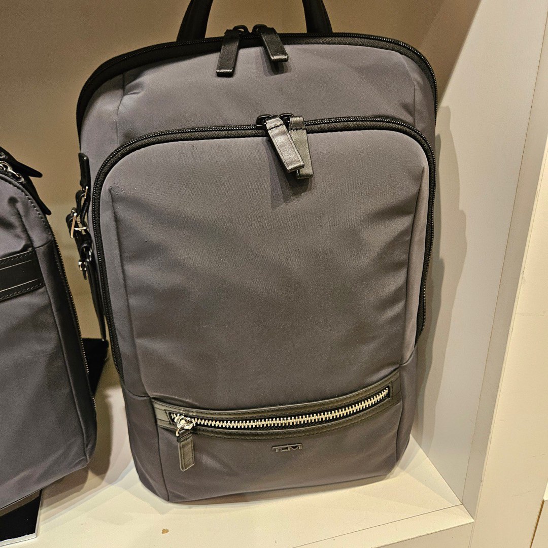 (PREORDER) TUMI FOXWOOD MEDIUM, Men's Fashion, Bags, Backpacks on Carousell
