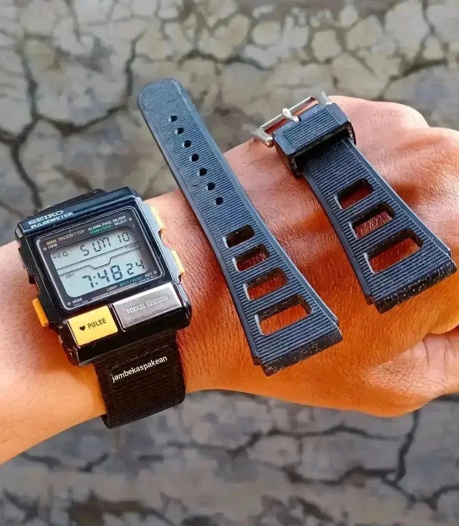 Seiko Pulse Meter S234-5000, Fesyen Pria, Jam Tangan di Carousell