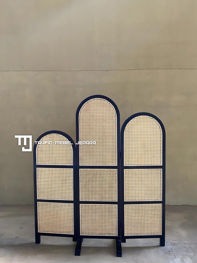 Teak Wood Rattan Room Divider Sketch / Sketsel Penyekat Ruangan Rotan ...