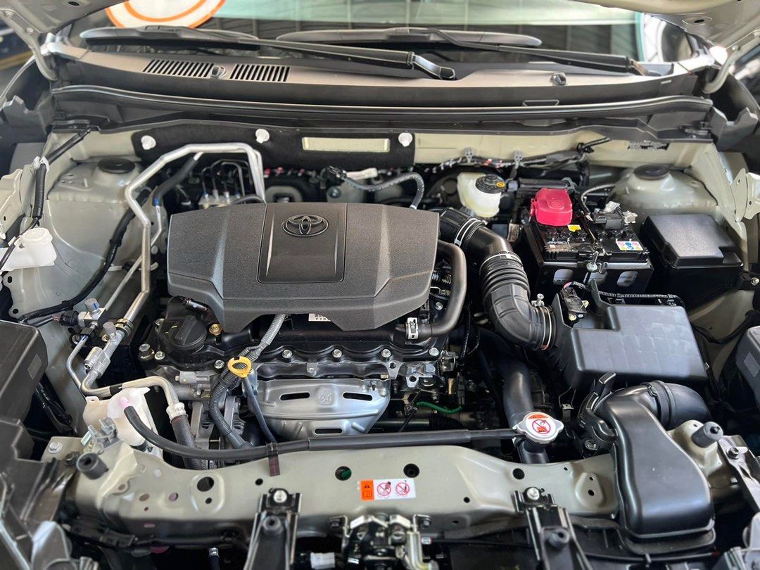 Toyota 2023 Yaris Cross G CVT 8t kms only Auto, Cars for Sale, New Cars on Carousell