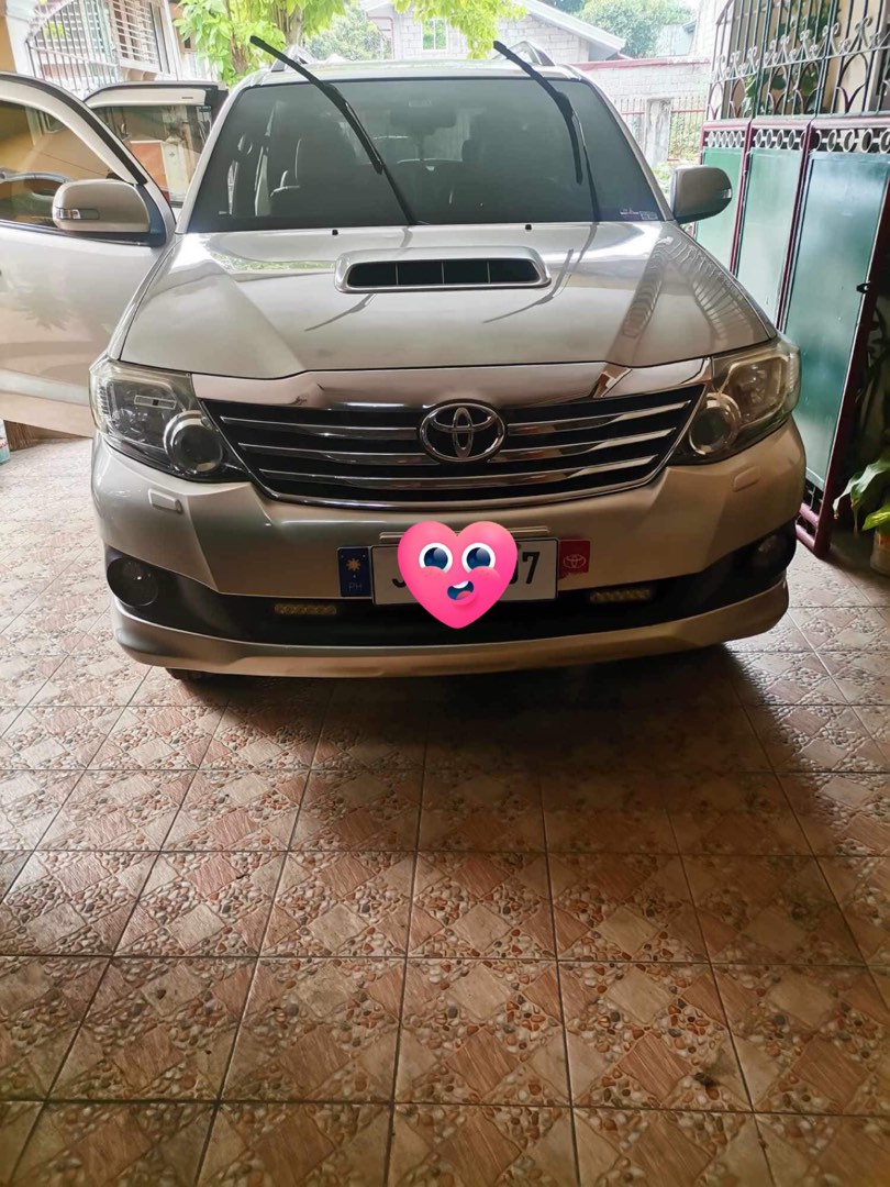 Toyota Fortuner 4X2 / V variant Auto, Cars for Sale, Used Cars on Carousell