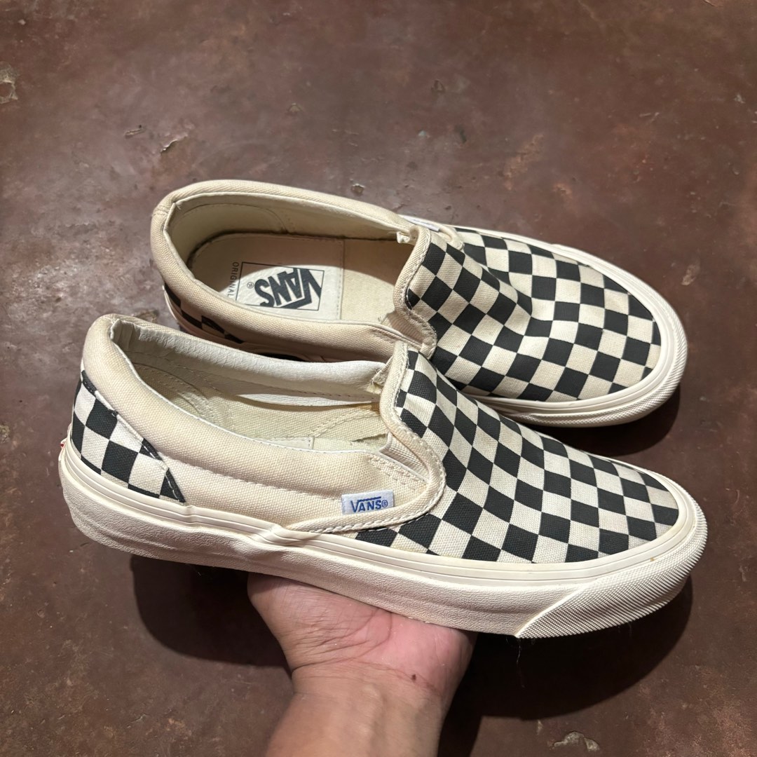 Vans Vault OG Slip-On Checkeredboard, Men's Fashion, Footwear, Sneakers ...