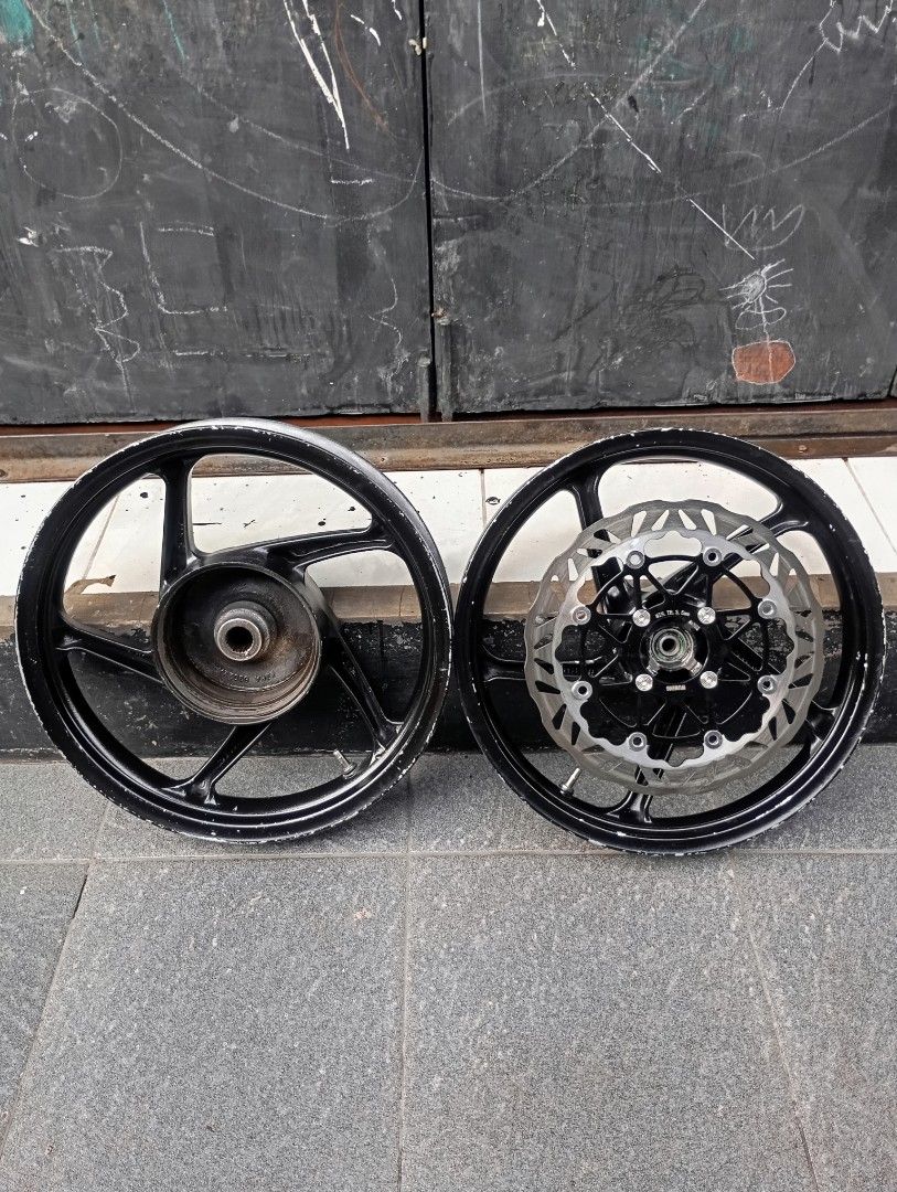 Velg Vario 125 Old Original Black, Motor di Carousell