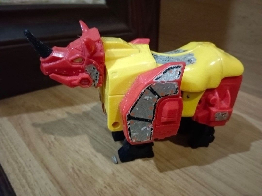 vintage 1986 - Takara Hasbro - Transformers G1 - Predacon - Headstrong ...