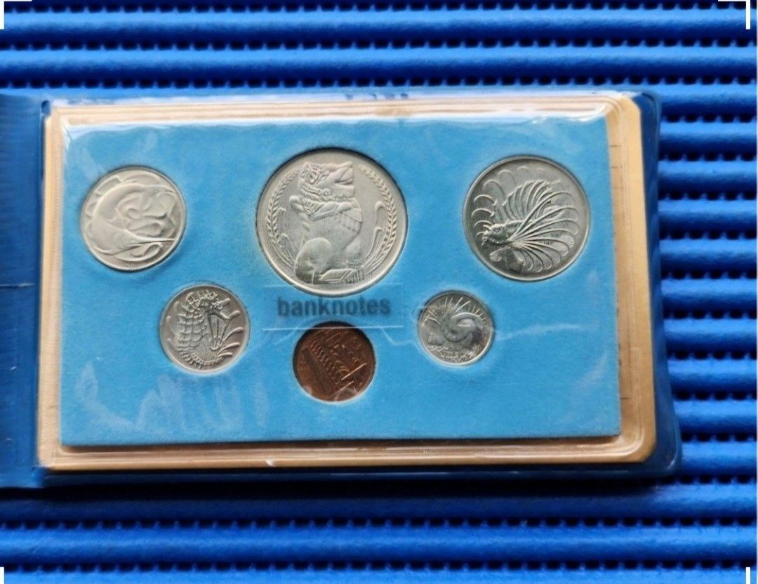 1982 Singapore Uncirculated Coin Set, Hobbies & Toys, Memorabilia ...
