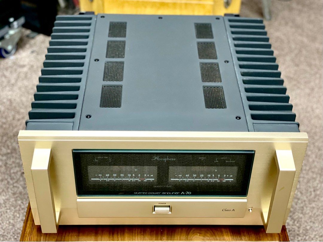Accuphase A70 pure ClassA former flagship amp, Audio, Other Audio ...