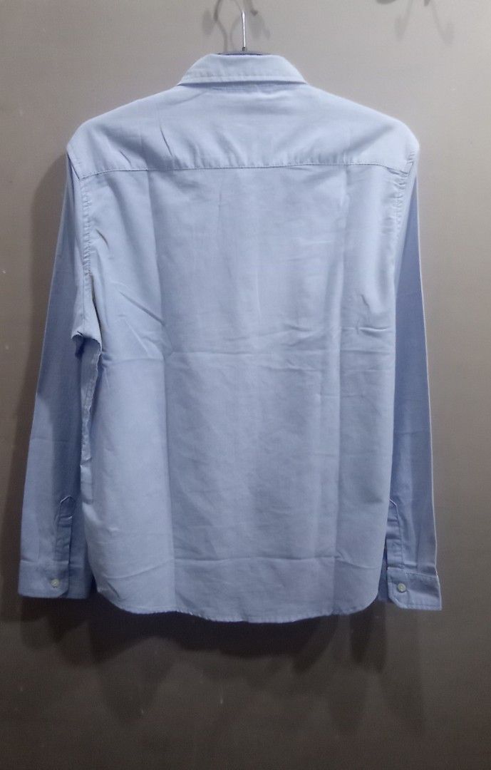 FRED PERRY KEMEJA BLUE SKY, Fesyen Pria, Pakaian , Atasan di Carousell