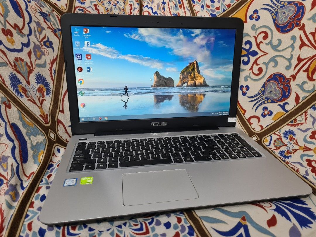 Laptop gaming asus x556u core i5 vga nvidia, Elektronik, Komputer ...