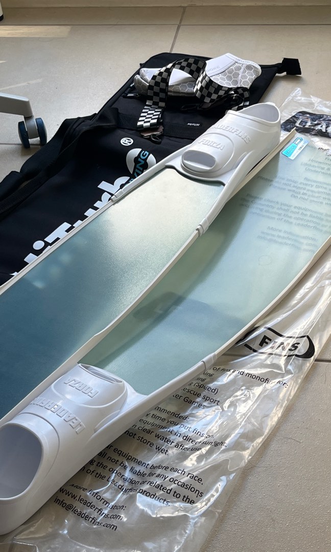 LEADERFINS White Fiberglass Long Fins Size 35-36, Sports Equipment ...