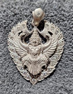 神鹰 Garuda Phaya Krut Famous LP Wara Wat Pho Thong 泰国师父开光牌, Hobbies & Toys, Memorabilia ...