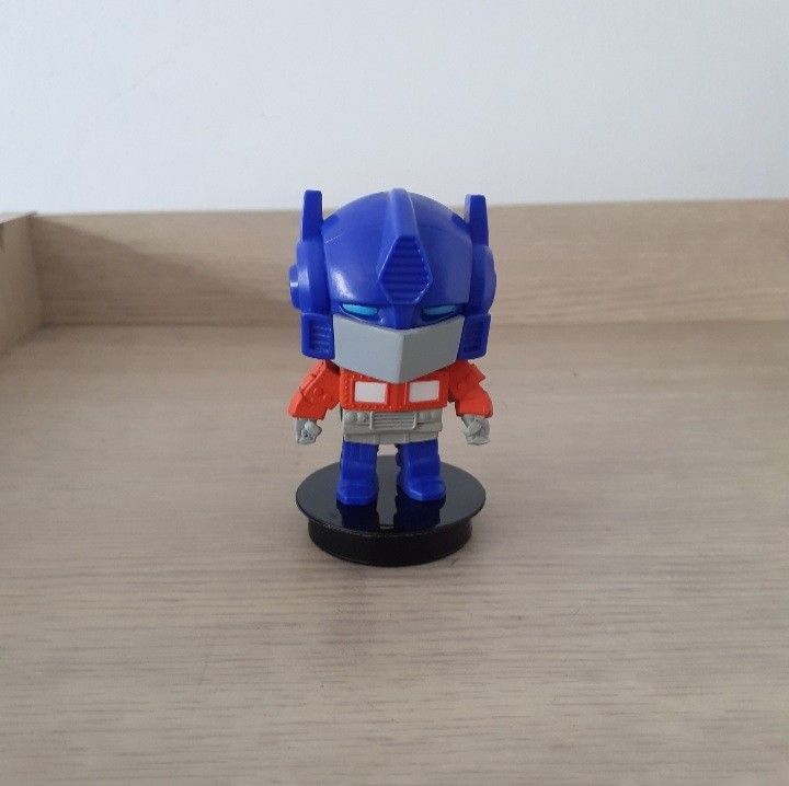Mainan figure Optimus Prime Transformers, Toys & Collectibles, Mainan di Carousell