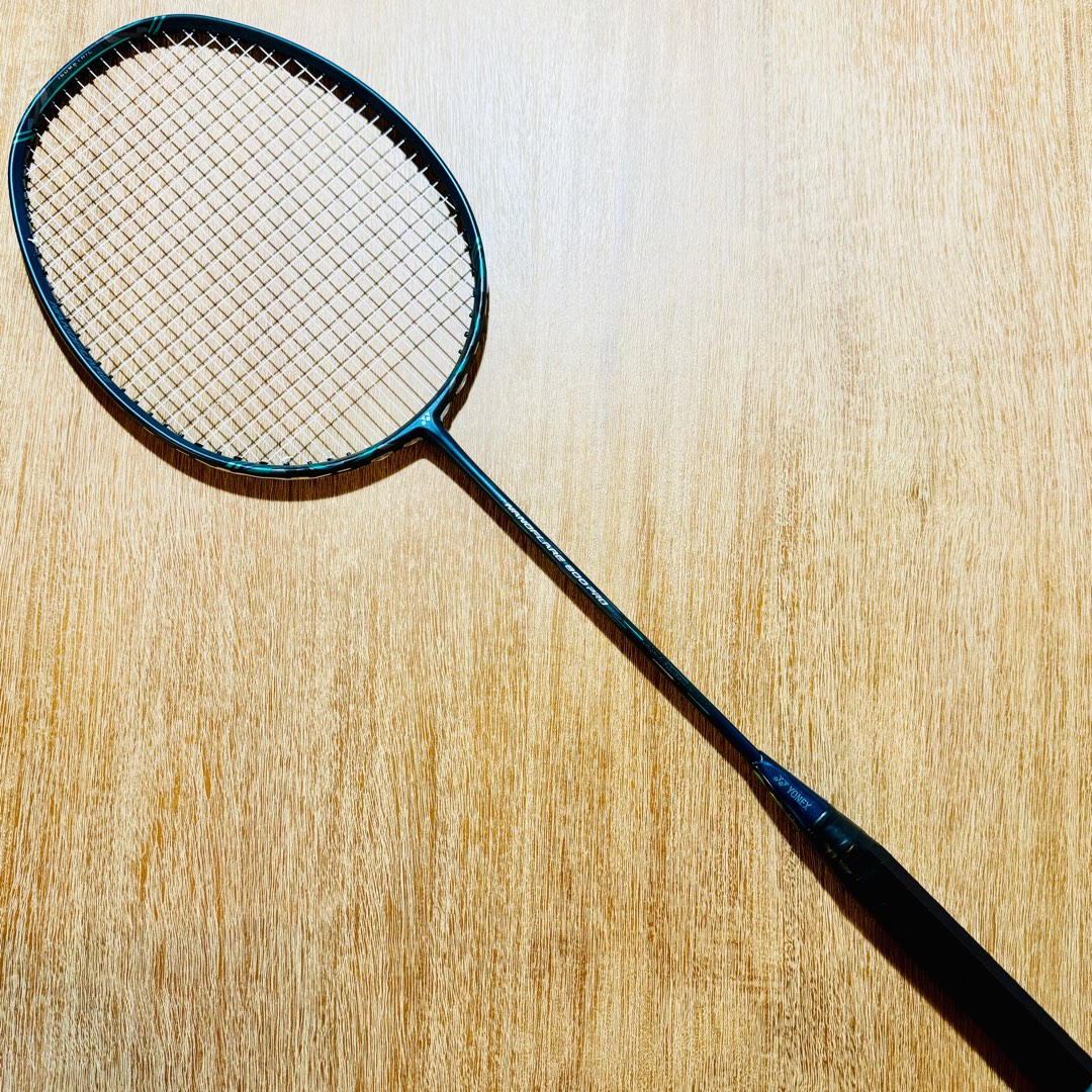 Pristine Condition Yonex Nanoflare 800 Pro 4UG5 Badminton Racket strung ...