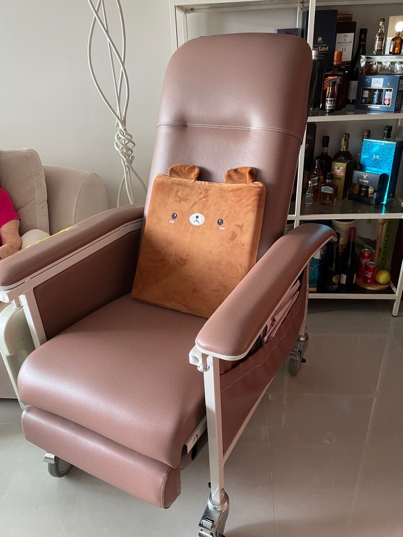 Manual mobile Recliner Geriatric Chair with Tray, Furniture & Home ...