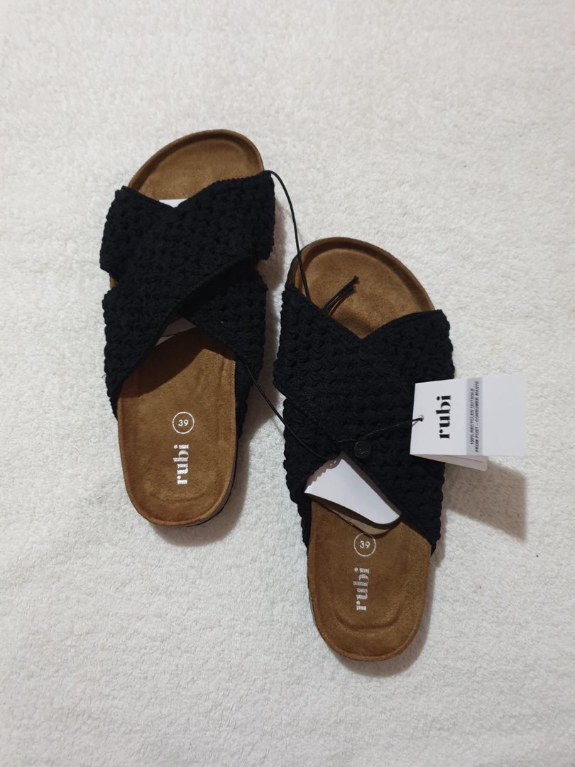Rubi Rex Crossover Sandals 39, Women's Fashion, Footwear, Flats ...