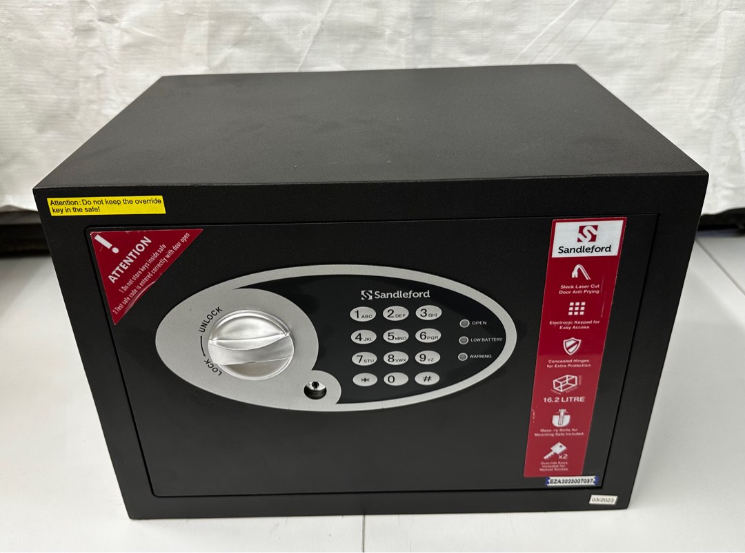 Sandleford Anti-Theft Digital Safe - EZ16L, Furniture & Home Living ...