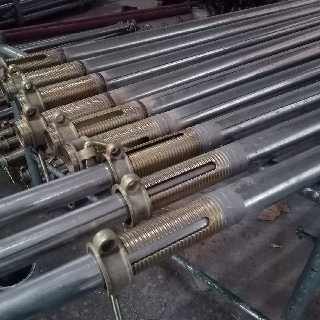 Shoring Jack S20 S40., Commercial & Industrial, Construction Tools ...